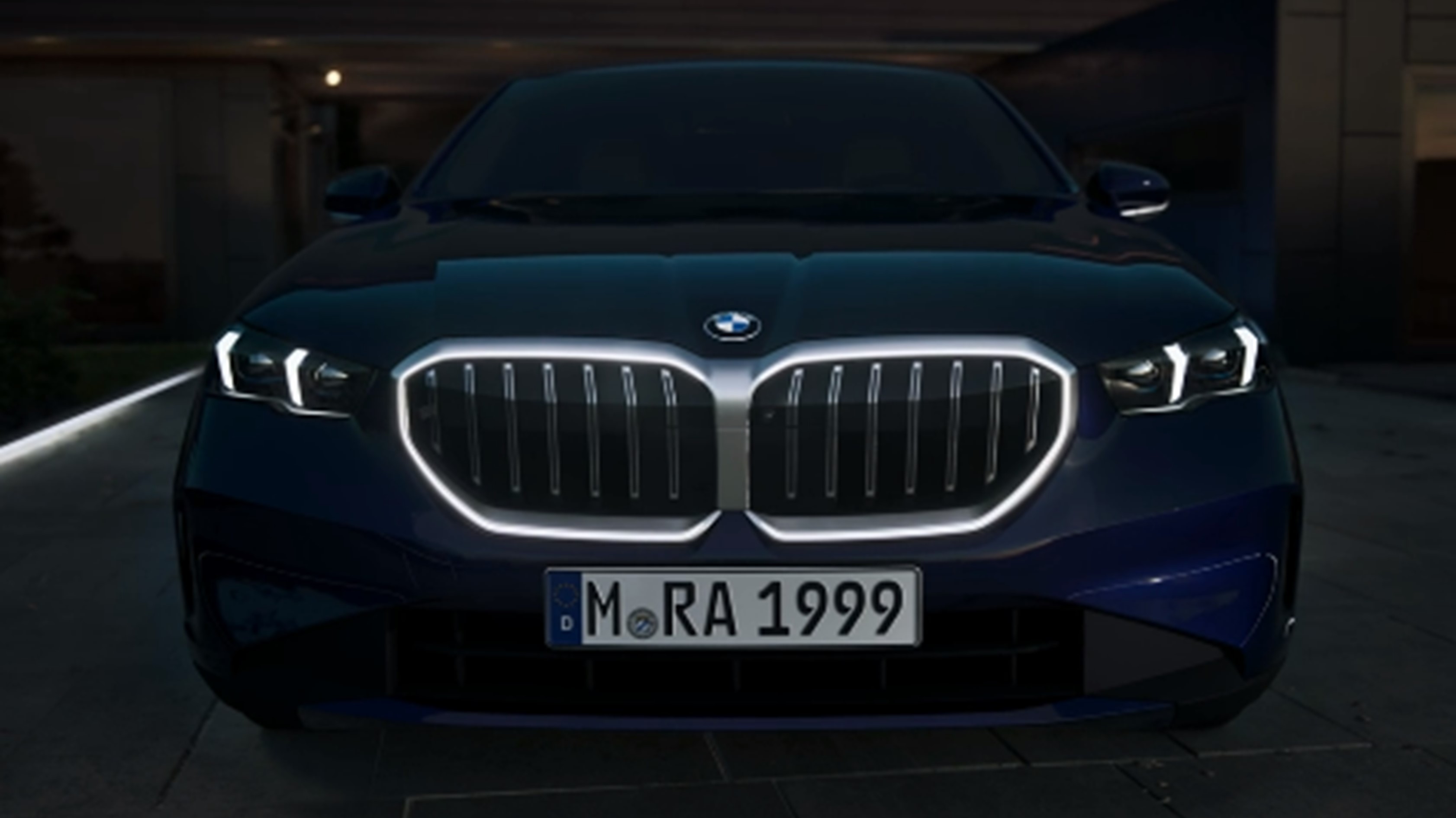 【Osaka BMW】5シリーズ買うならOsaka BMWへ | BMW Dealers